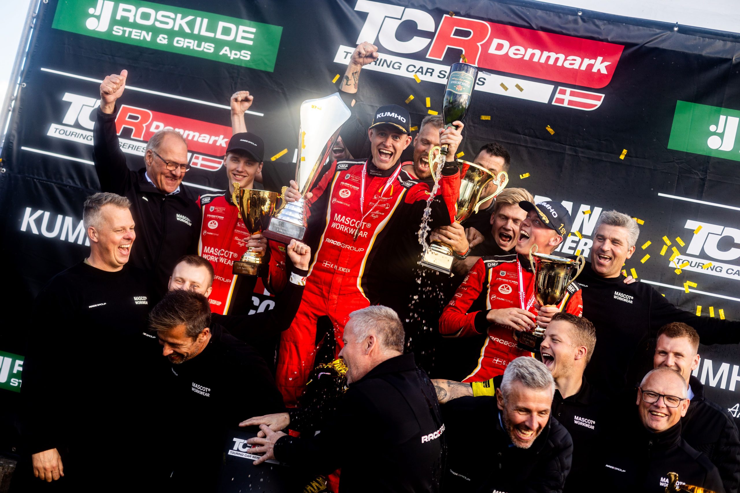 CC-Cars overtager motorsportsholdet RaceGroup | CC-Cars